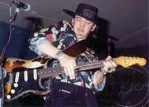 Famous Stratocaster Players: 10 Renowned Blues Guitarists Who Shaped ...